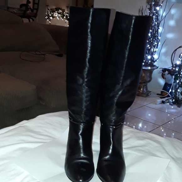 madeim Beffel | Shoes | Madeim Baffel Black Leather Boots Size 85 ...